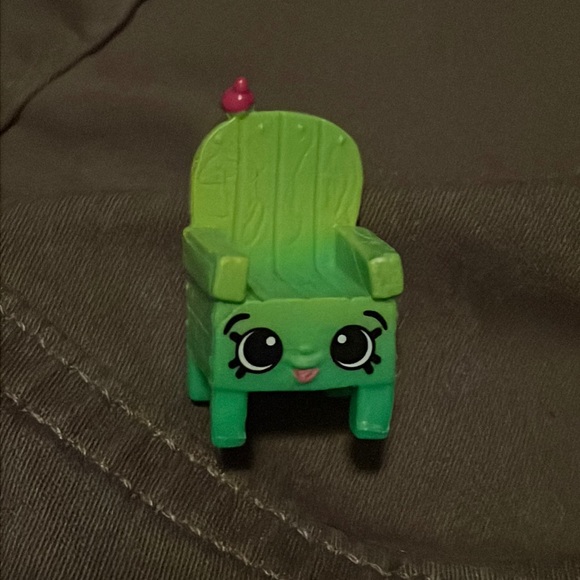 Shopkins | Toys | Shopkins Season 5 Figure Green Woody Garden Chair Toy ...